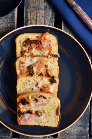 Bread sooji toast