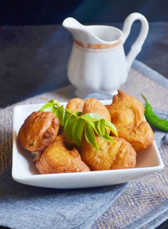 Goli baje recipe, how to make mangalore goli baje recipe