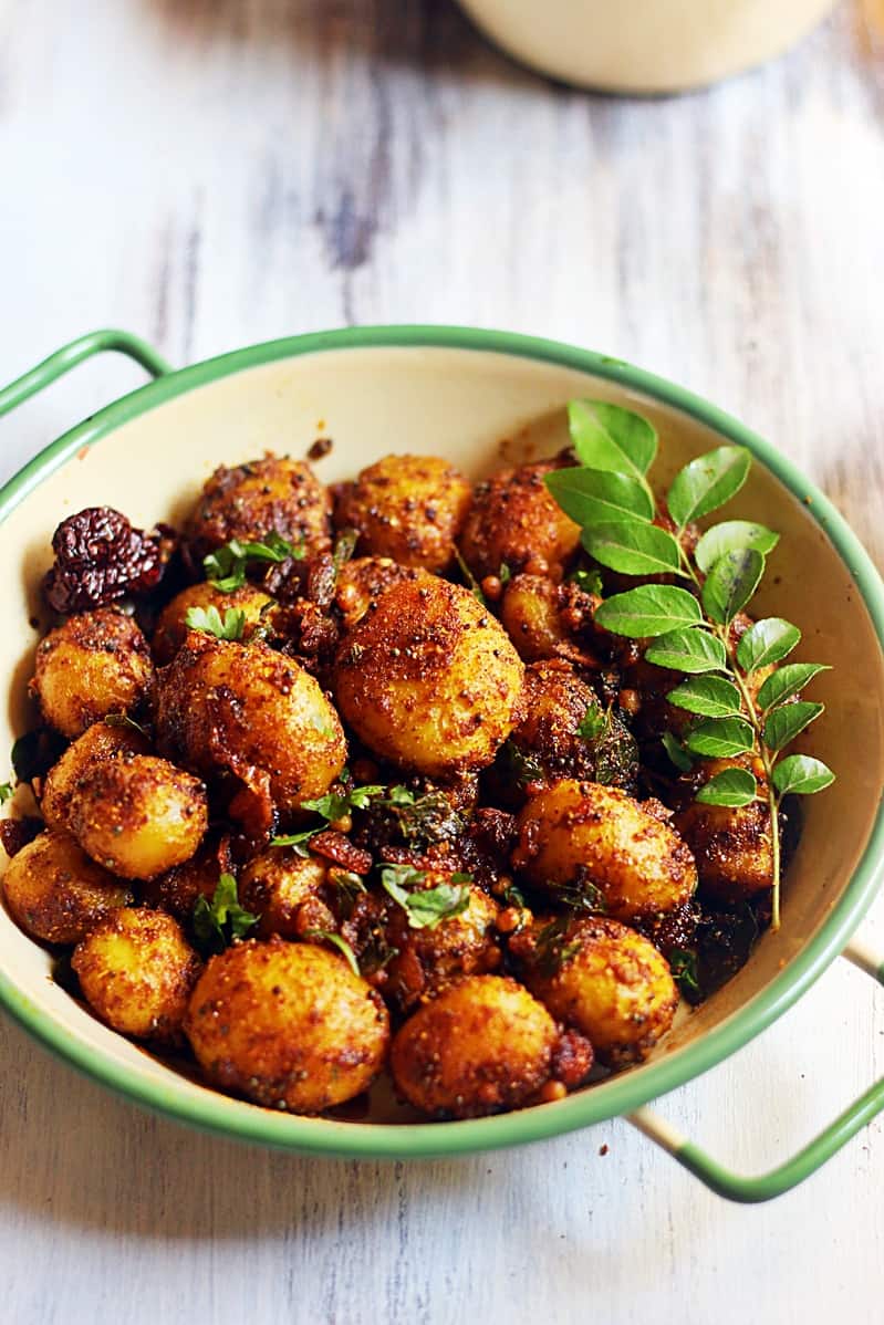 chettinad potato roast recipe, how to make potato roast